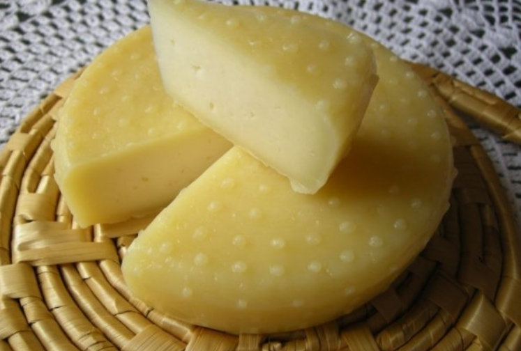 Cascaval de casa in doar 3 ore, 100% natural. Ingredientul ca sa-ti ...